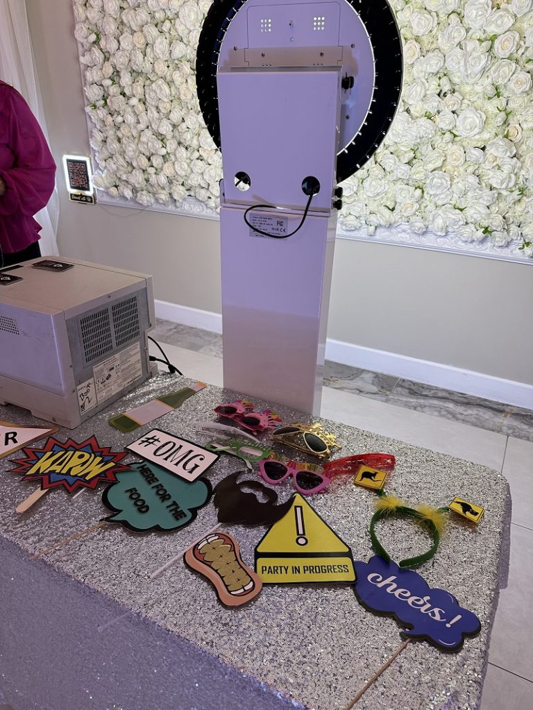 360 Photobooth - Ace Photobooth